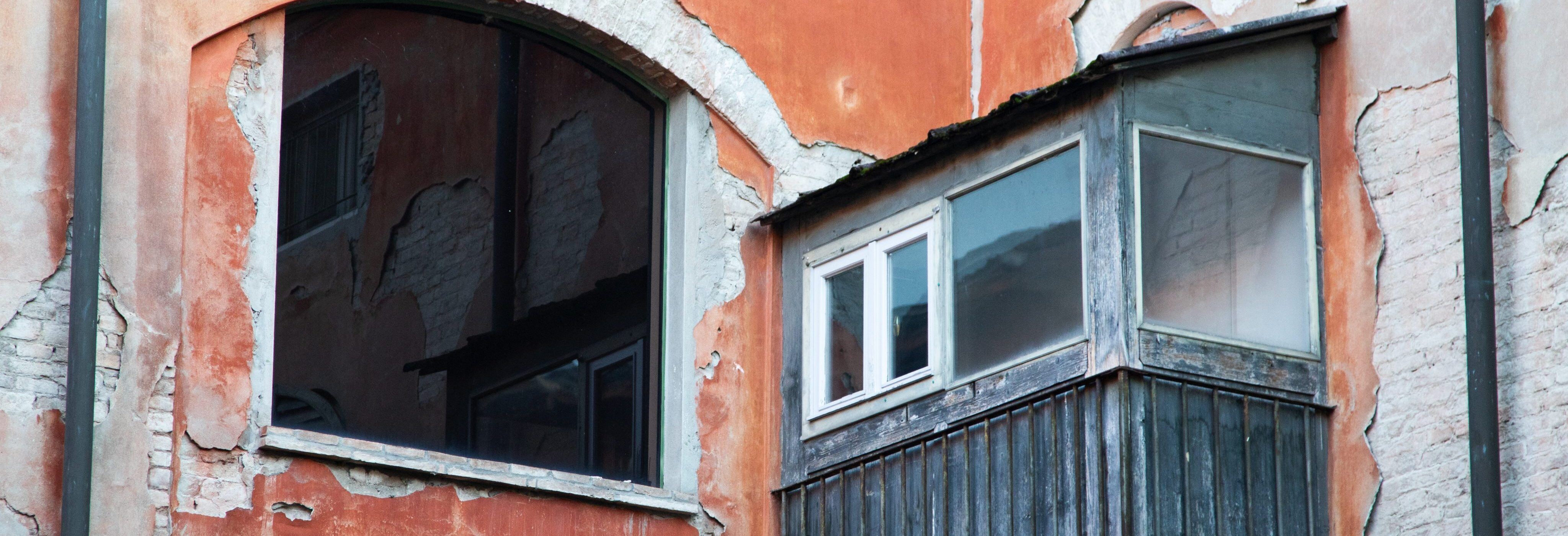 The Structure Scandal: Dealing with Illegal Additions